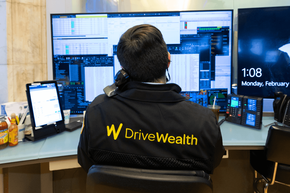 Institutional Services – DriveWealth